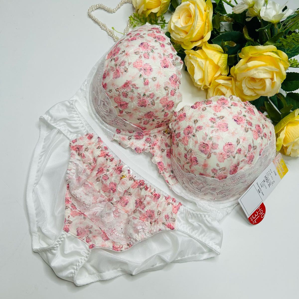 Yahoo!オークション - H90 3Lブラジャー&パンティ フリージア 6