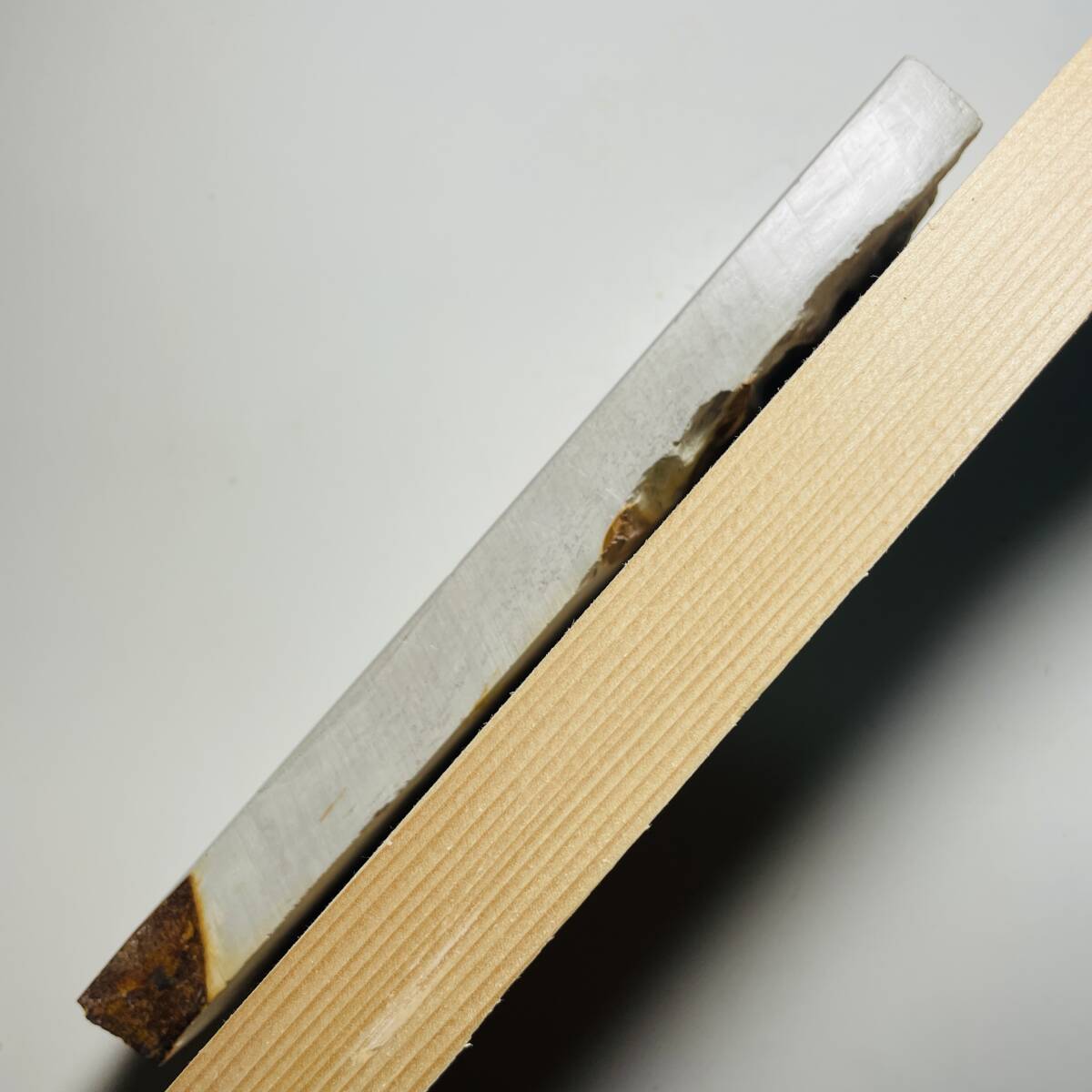 Yahoo!オークション - 天然砥石 正本山合砥 蓮華白巣板 525g 仕上げ砥...