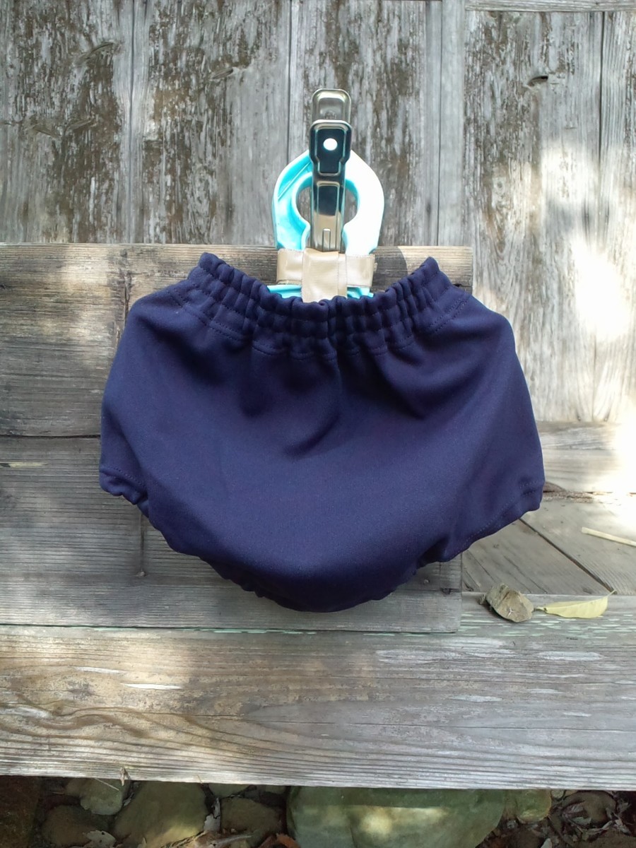 Yahoo!オークション - UNITIKA ブルーマー TE580