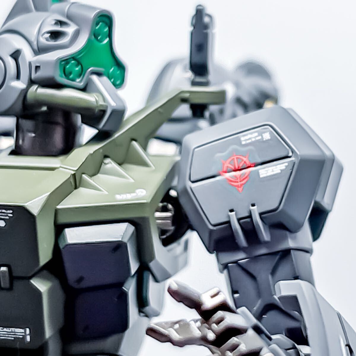 【樂淘letao】日本代購代標第一品牌－HG ゲルググ(GQスガイ機使用) 塗装 完成品（ ガンダム ガンプラ ジークアクス GQuuuuuuX ジオンカラー）