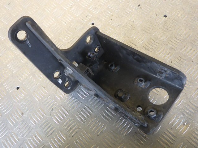 Yahoo!オークション - r754-24 日野 レンジャー バンパー ブラケット ...