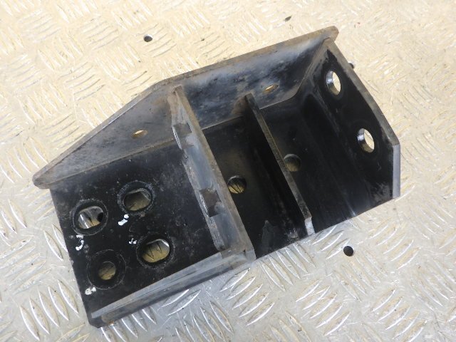 Yahoo!オークション - r754-22 日野 レンジャー バンパー ブラケット ...