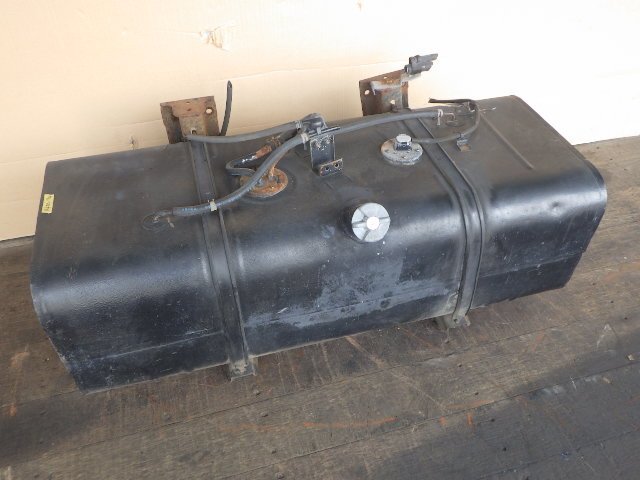 Yahoo!オークション - r482-74 スチール製 燃料タンク ステー 付き 960...