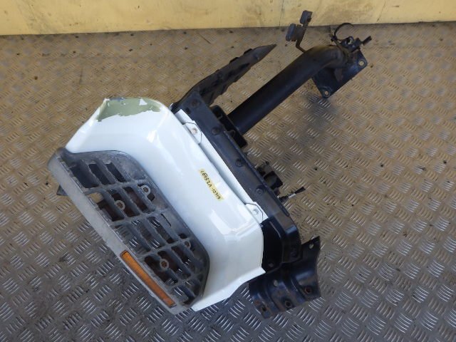 Yahoo!オークション - r632-139 日産 UD トラックス クオン ステップ ...