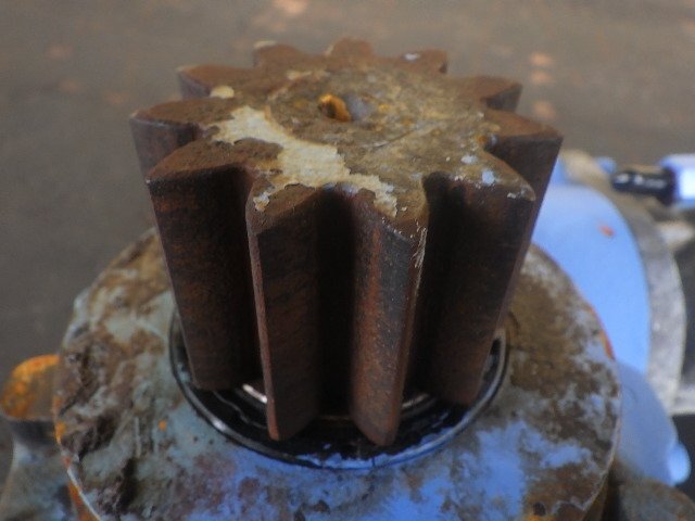 Yahoo!オークション - r6107-92 タダノ クレーン スイングギア 旋回ギ...