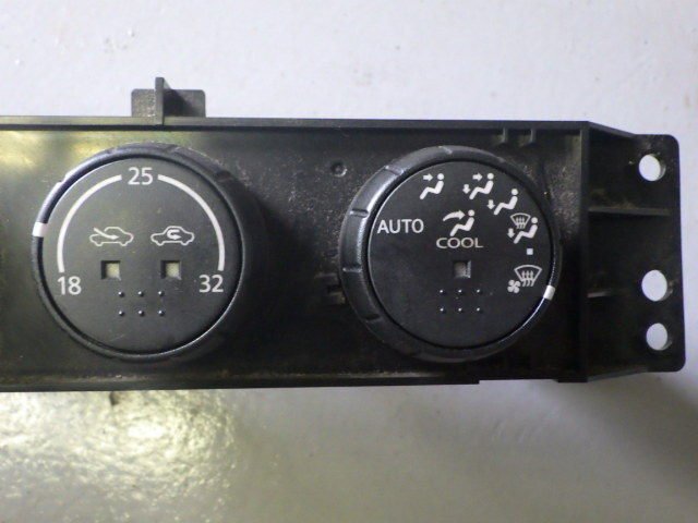 Yahoo!オークション - 91001-58-60-7 日産 UD トラックス フレンズ コ...