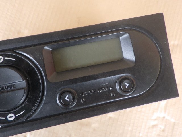 Yahoo!オークション - r647-64 純正 ラジオ トラック用 純正 AM/FM ラ...