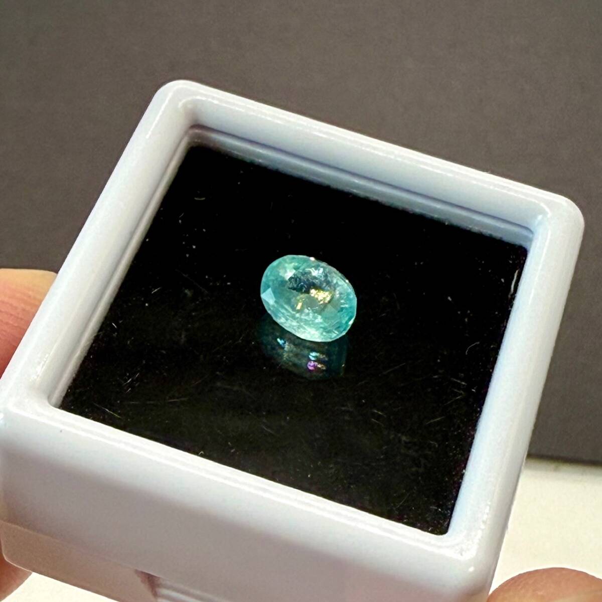 Yahoo!オークション - 0.84ct 天然 パライバトルマリン ルース ブルー ...