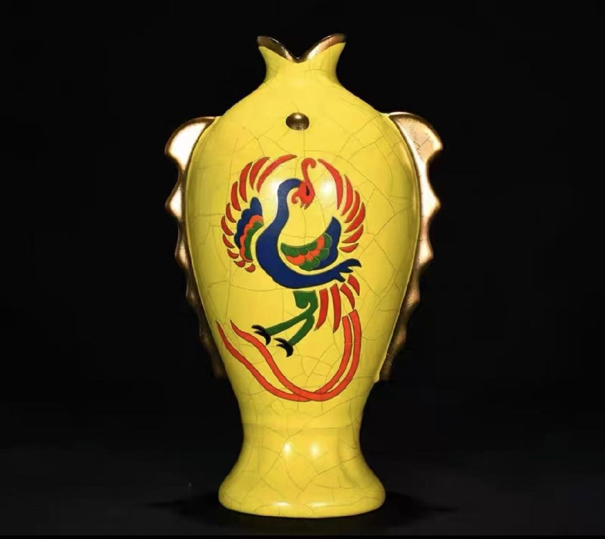 Yahoo!オークション - J372 旧家収蔵 古玩 【宋汝窯黄釉粉彩魚型瓶】