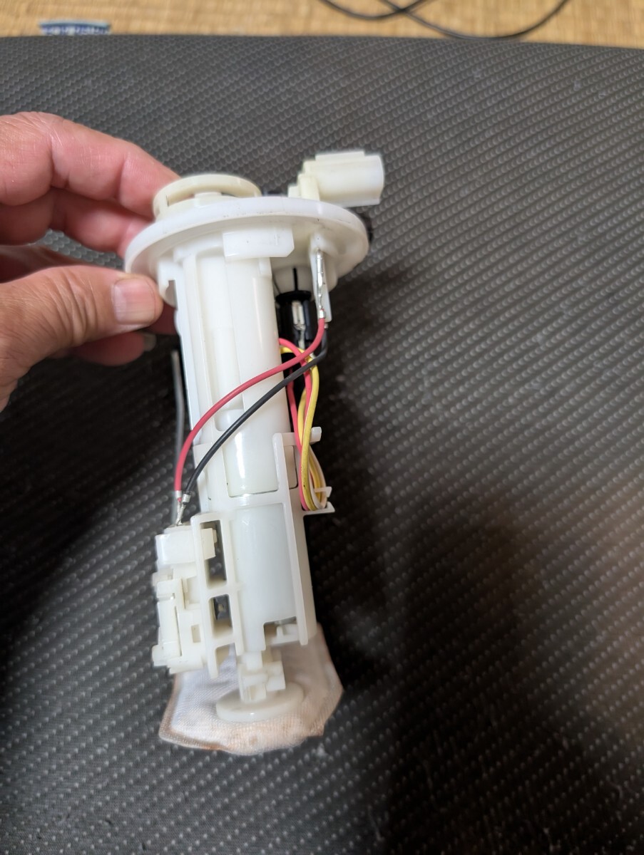 Yahoo!オークション - マジェスティS155 フューエルポンプ