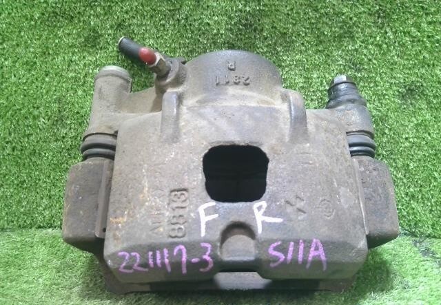 Yahoo!オークション - デボネア E-S11A 右フロントキャリパー アケボノ...