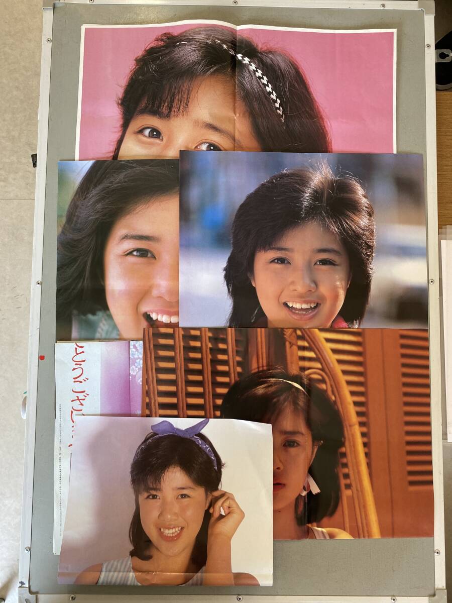 PP13 菊池桃子 雑誌 付録 ポスター 6枚まとめて 近代映画 明星 平凡 アイドル 歌手 タレント 女優 シミ 焼けあり(その他)｜売買されたオークション情報、yahooの商品情報を ...