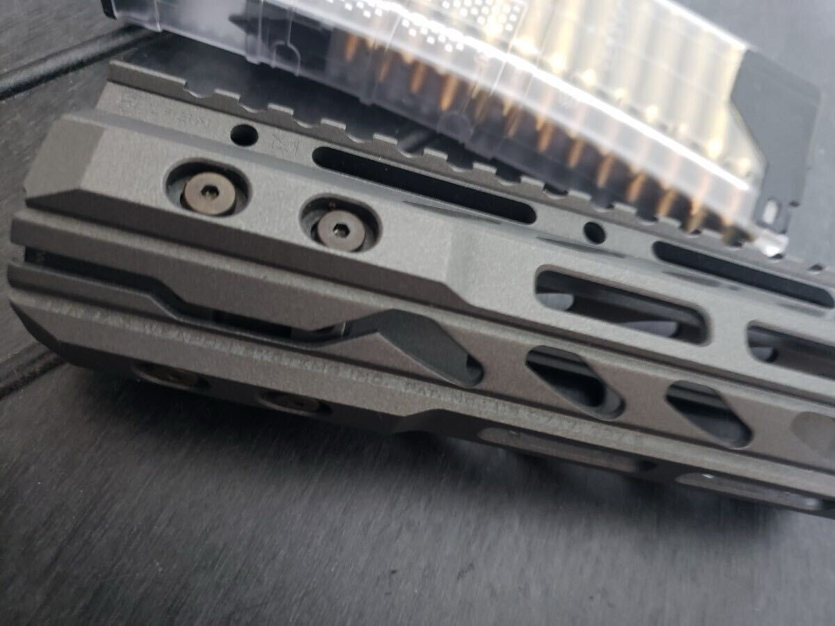 Yahoo!オークション - 実物 PHASE5 MLOK LPSN 7.5インチ ハンドガード ...