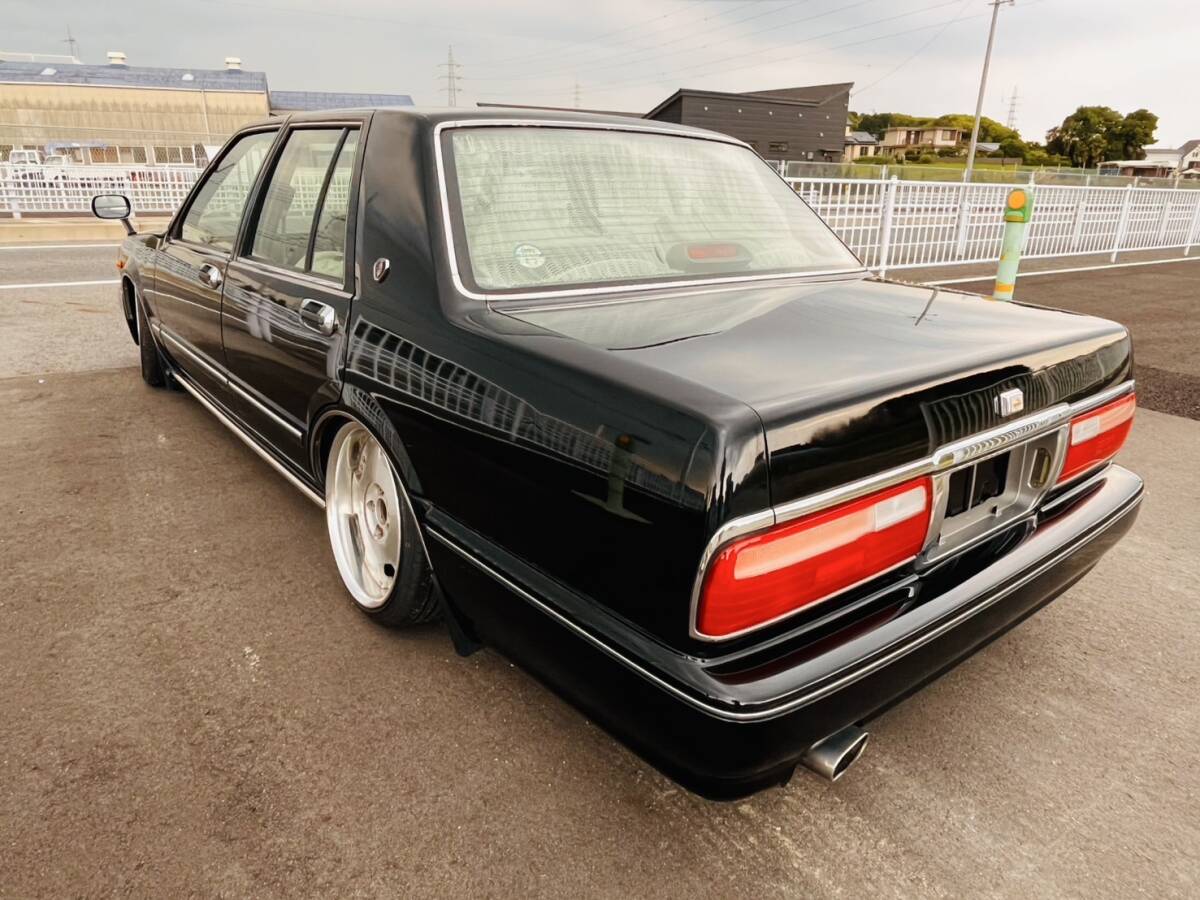 Yahoo!オークション - NISSAN Y31 グロリア スーパーカスタム 5MT ロー...