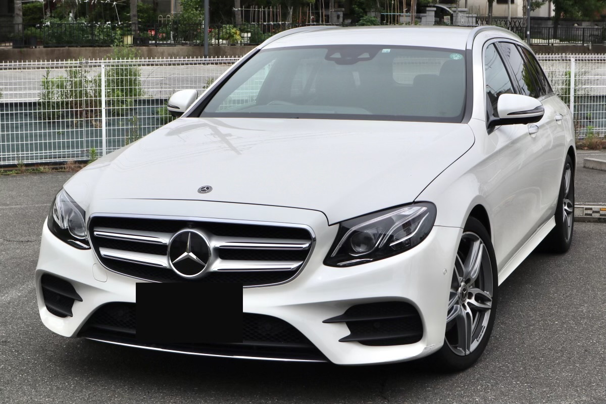 Yahoo!オークション - H30年 E220d ステーションワゴンAVGスポーツ