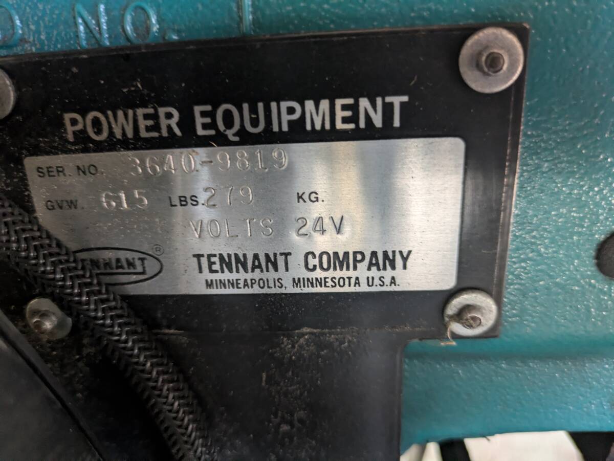 Yahoo!オークション - 【神戸発 】中古 スイーパー TENNANT 3640