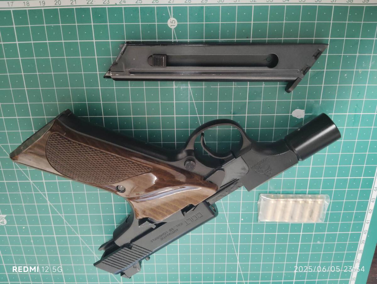 Yahoo!オークション - MGC SPG適合HW樹脂モデルガン コルトウッズマン...