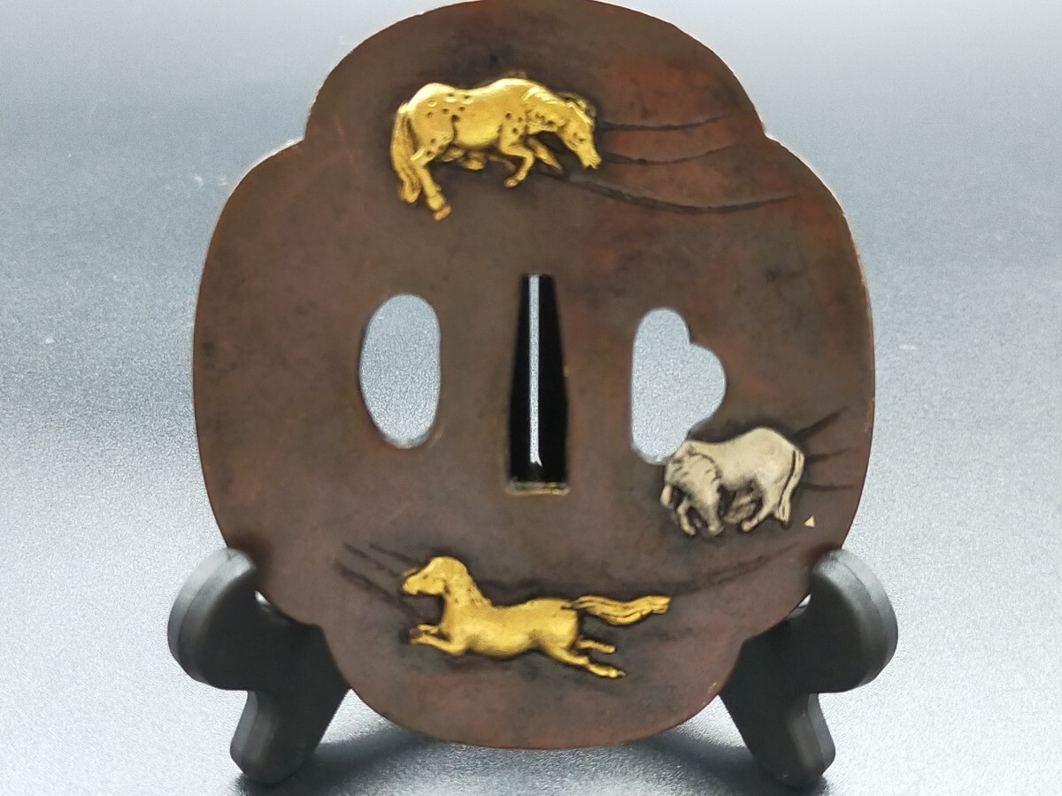 Yahoo!オークション - Q087 刀鍔 馬の図 銅地 金銀メッキ 鍔 つば 鐔 ...