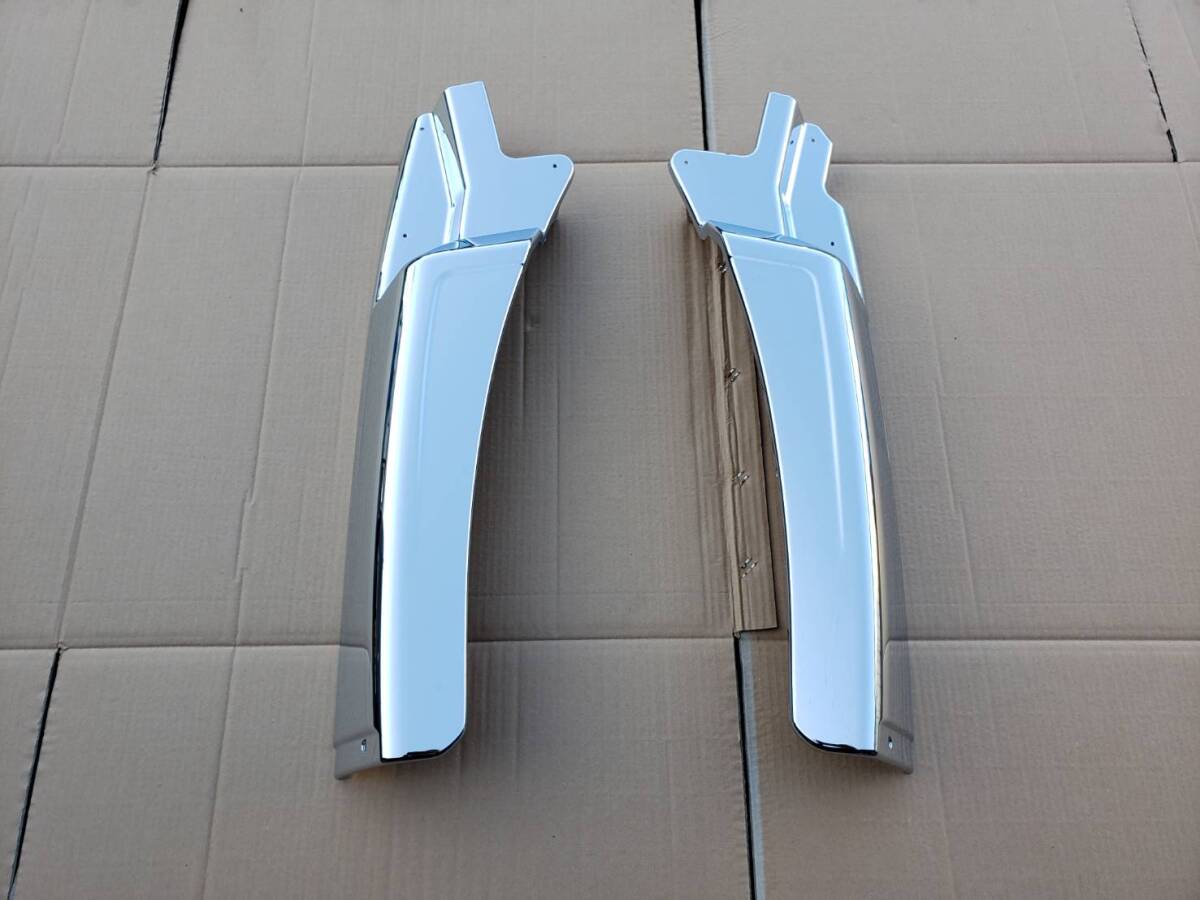 Yahoo!オークション - UDトラックス クオン H17.1～H29.3 メッキ マッ...