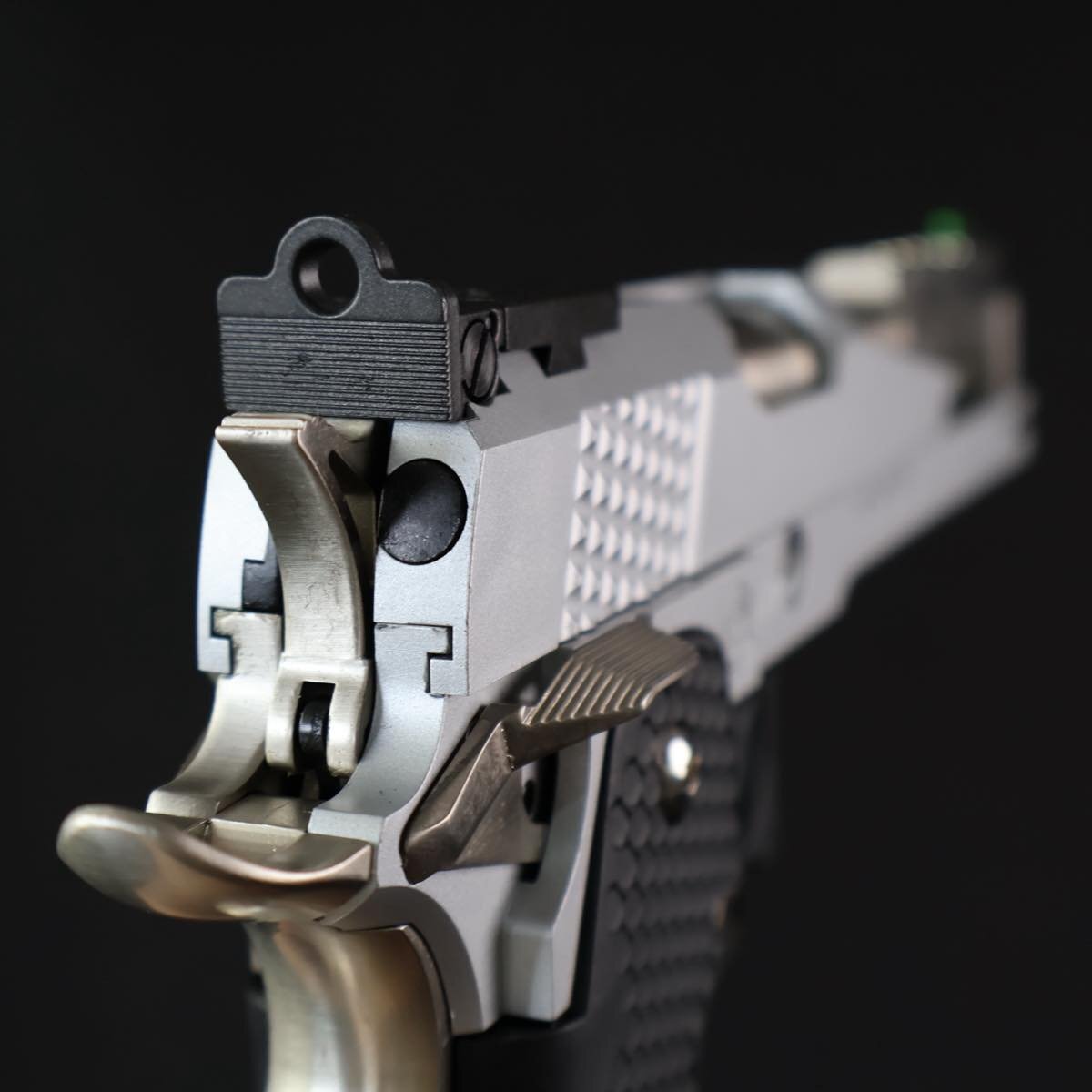 Yahoo!オークション - ARMORER WORKS AW HX2201-JP 樹脂スライド ガス...