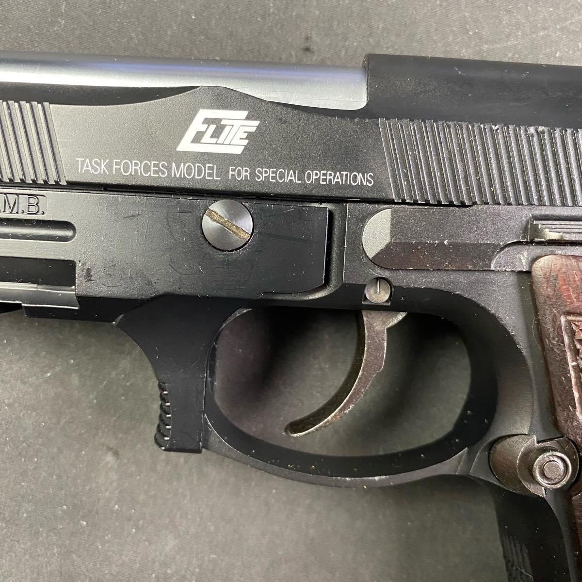 Yahoo!オークション - KSC ベレッタ M92 ELITE ガスガン 木製グリップ ...