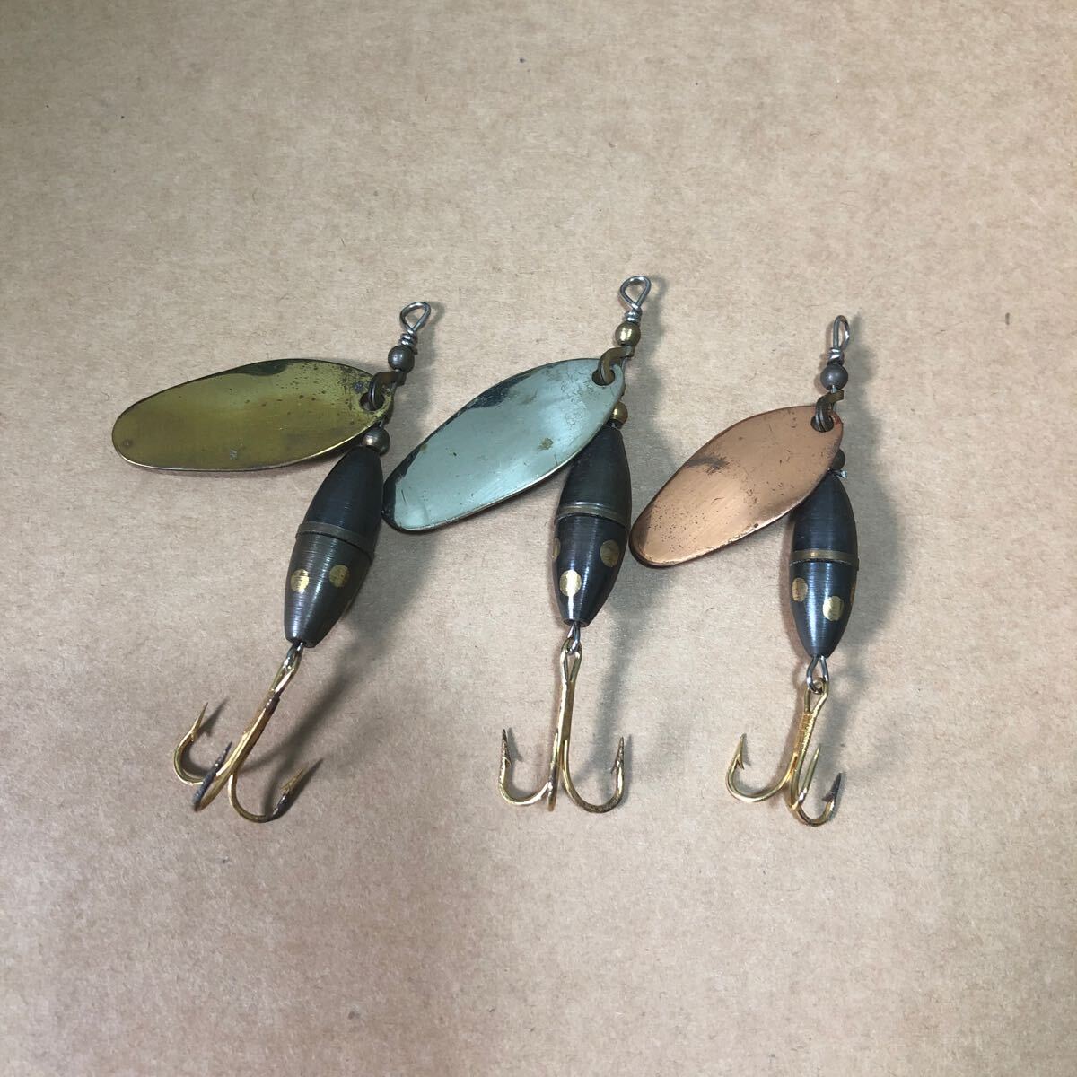 Yahoo!オークション - マイヤーパンサー 3個セット 10g 7g スピナー