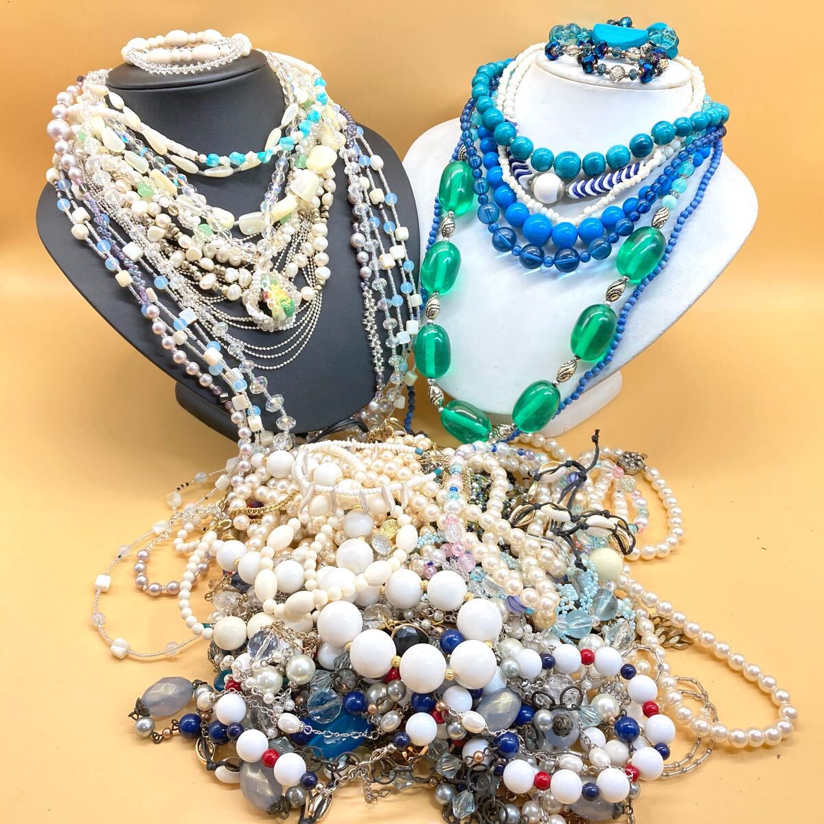 Yahoo!オークション - 本真珠入り [アクセサリーおまとめ]j 約1570.0...