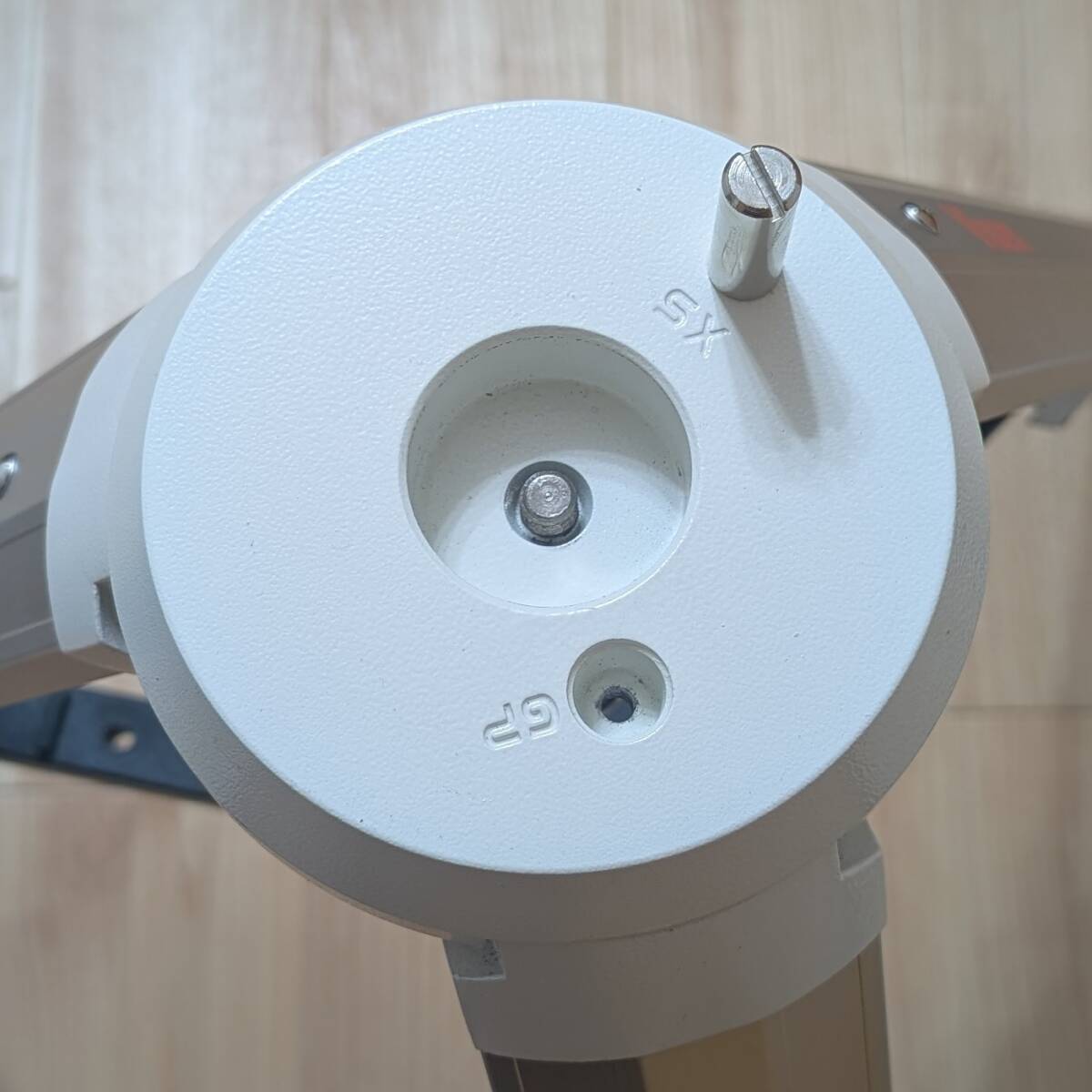 Yahoo!オークション - SXG-HAL130 三脚 アルミ三脚 赤道儀 天体望遠鏡 ...