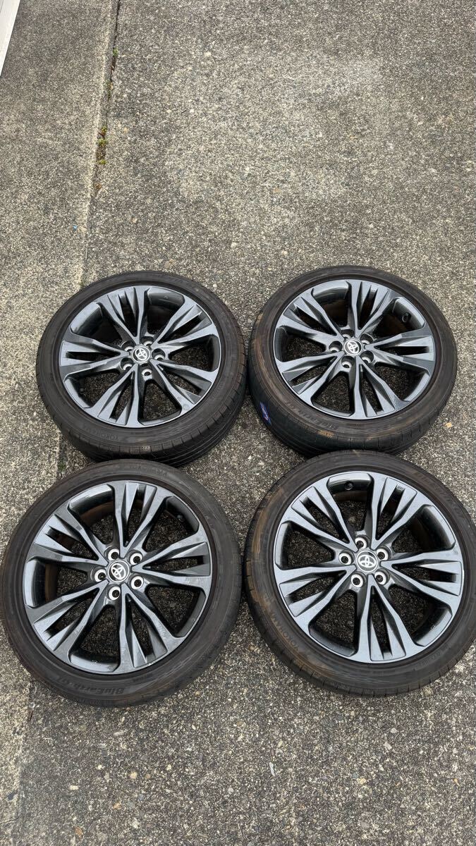 Yahoo!オークション - カローラスポーツ WxB 純正17インチ タイヤ付き