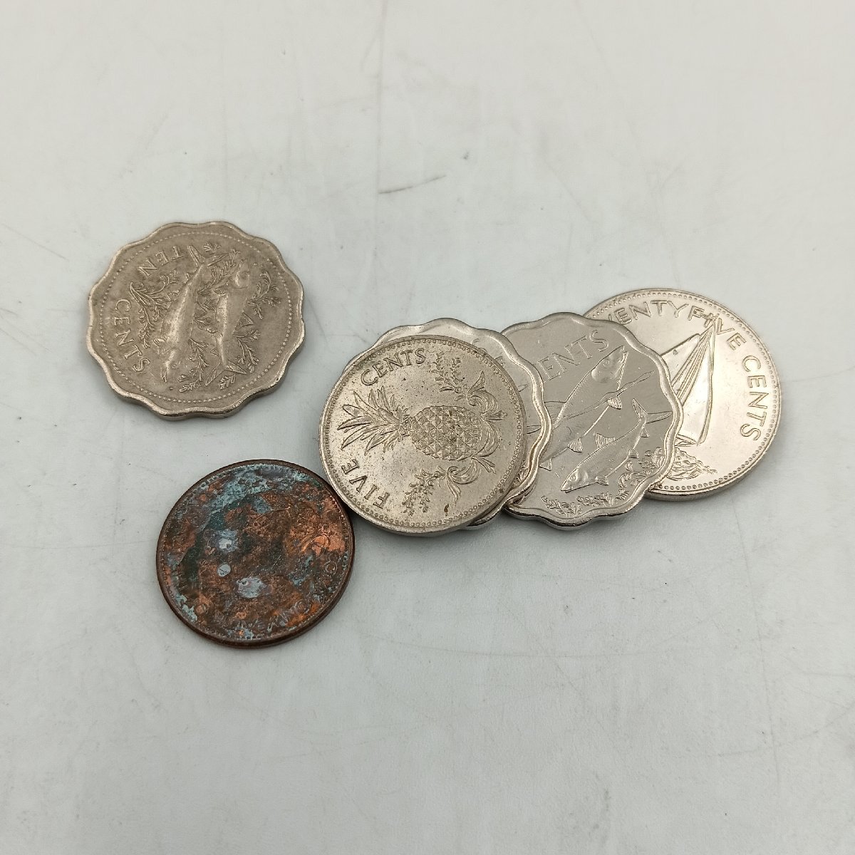 Yahoo!オークション - 1円 Z473 バハマ 硬貨 貨幣 旧貨幣 コイン まと...