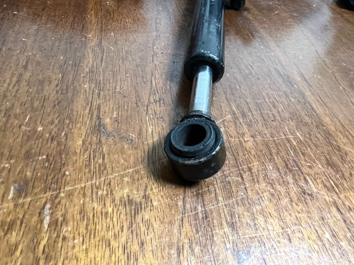 Yahoo!オークション - 当時物 Z1 Z2 74年 ステアリングダンパー