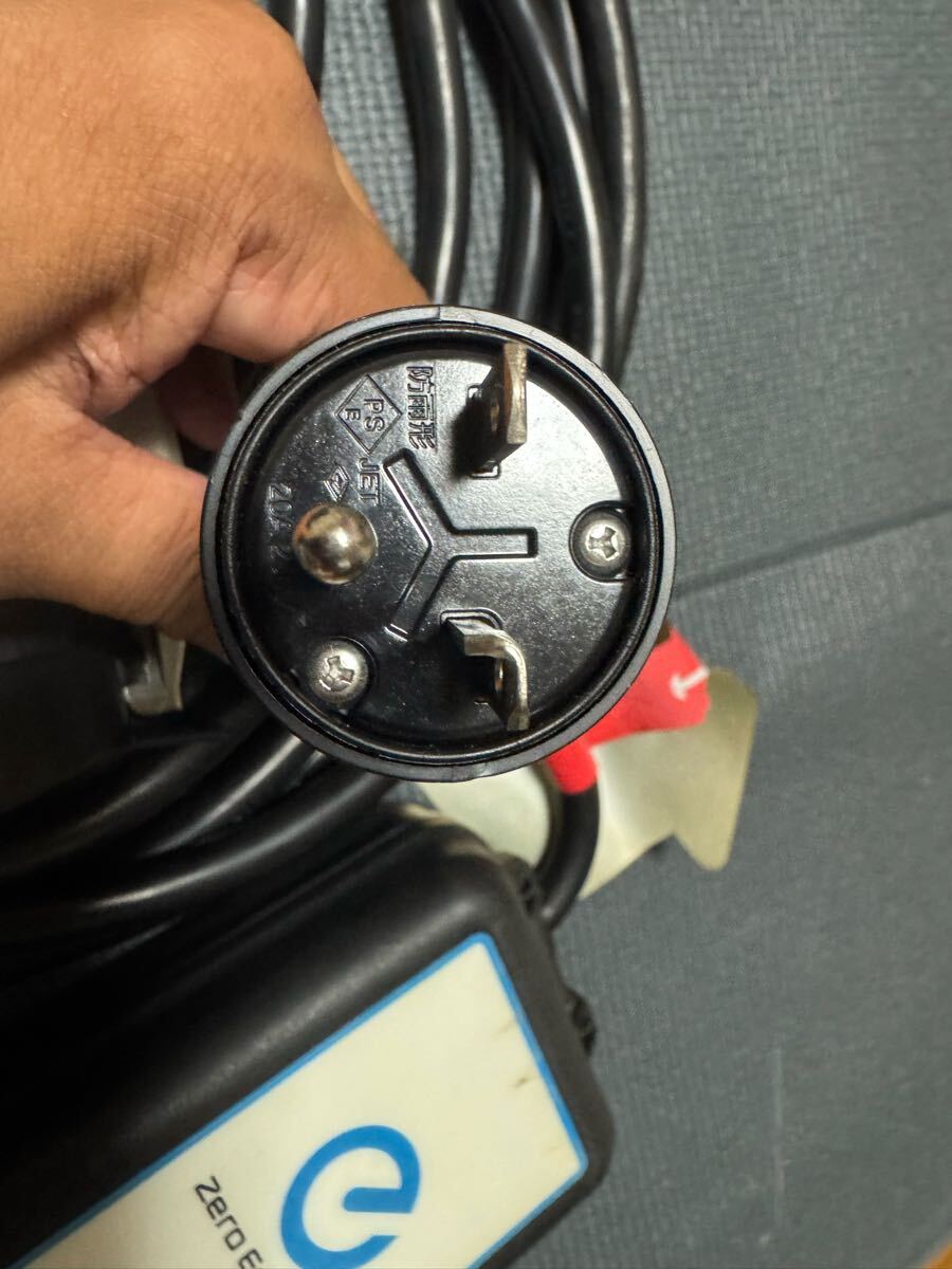 Yahoo!オークション - NISSAN リーフ ZE0型 EV 充電 ケーブル 29690 3N...