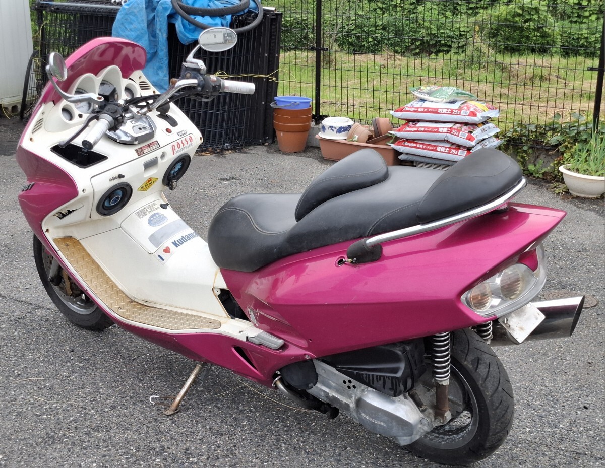 Yahoo!オークション - ホンダ フォルツァ250(MF06)ピンク 部品取り用車...