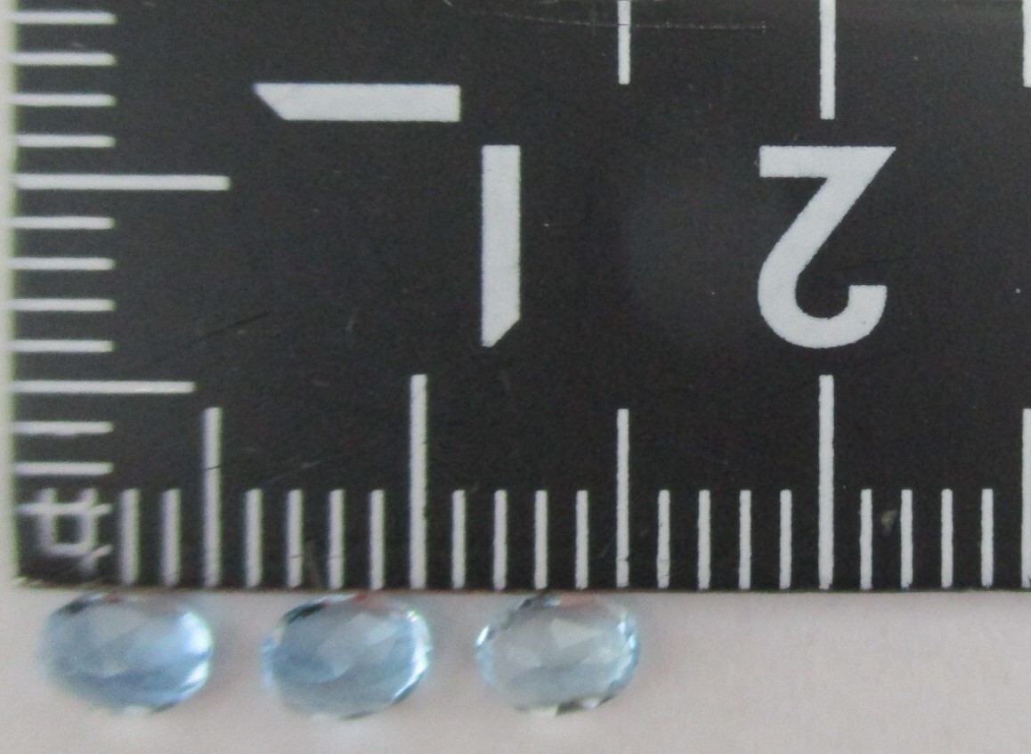 Yahoo!オークション - J-413 アクアマリン 3ピース 計0.6ct 0.12g
