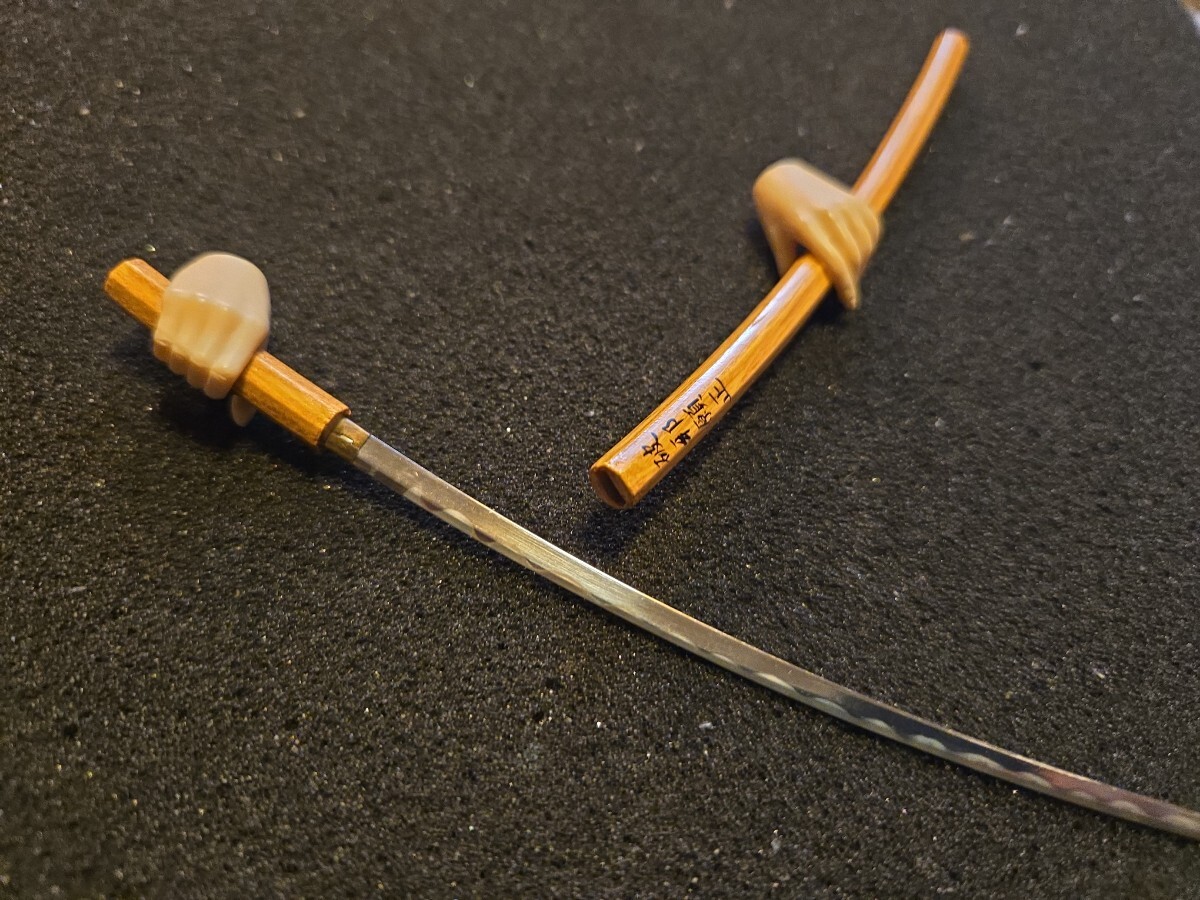 Yahoo!オークション - 歴史宿す至宝1/6スケール 名刀『数珠丸恒次』の...