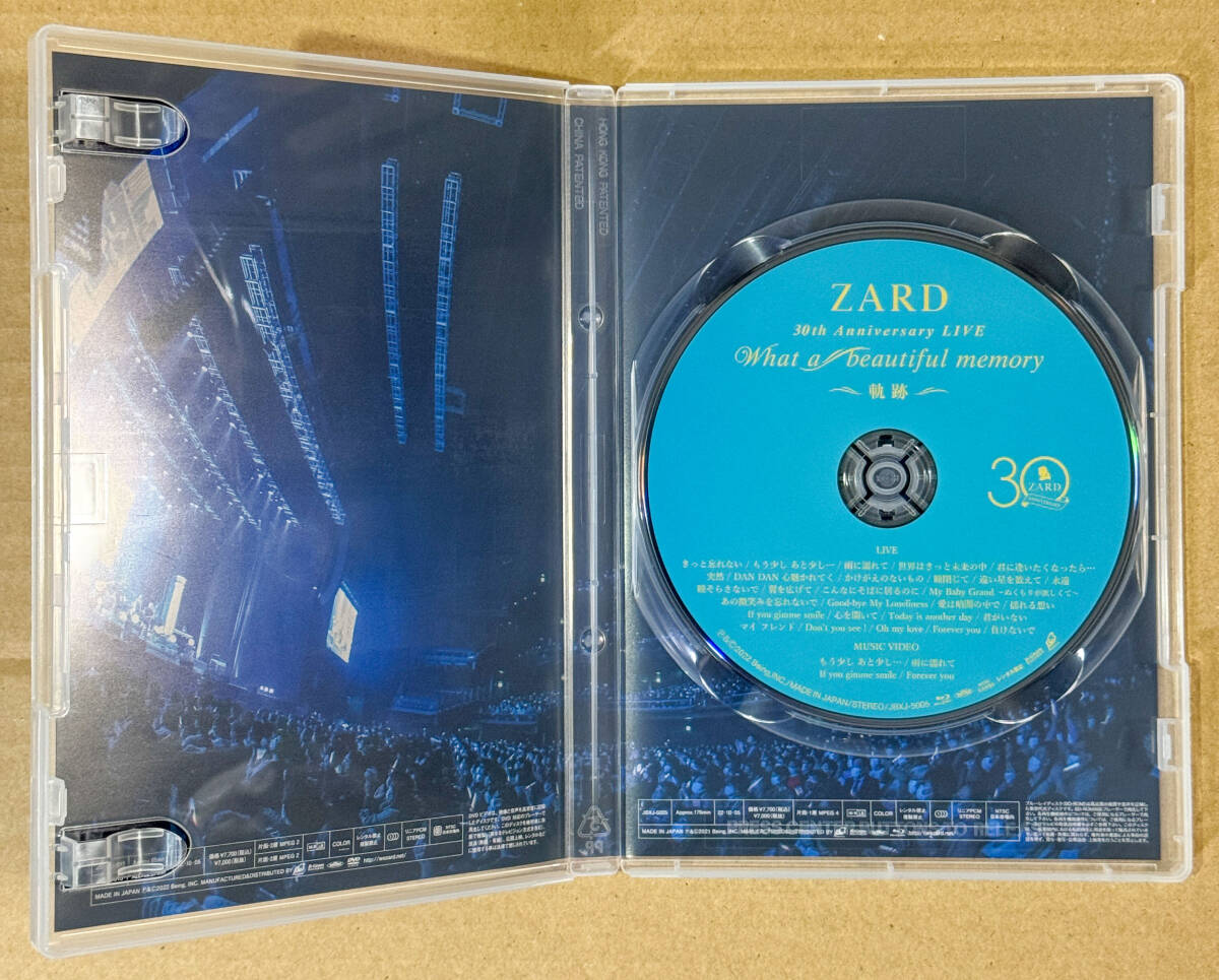 Yahoo!オークション - 【Blu-ray】 ZARD 30周年記念ライブ 『ZARD 30th...