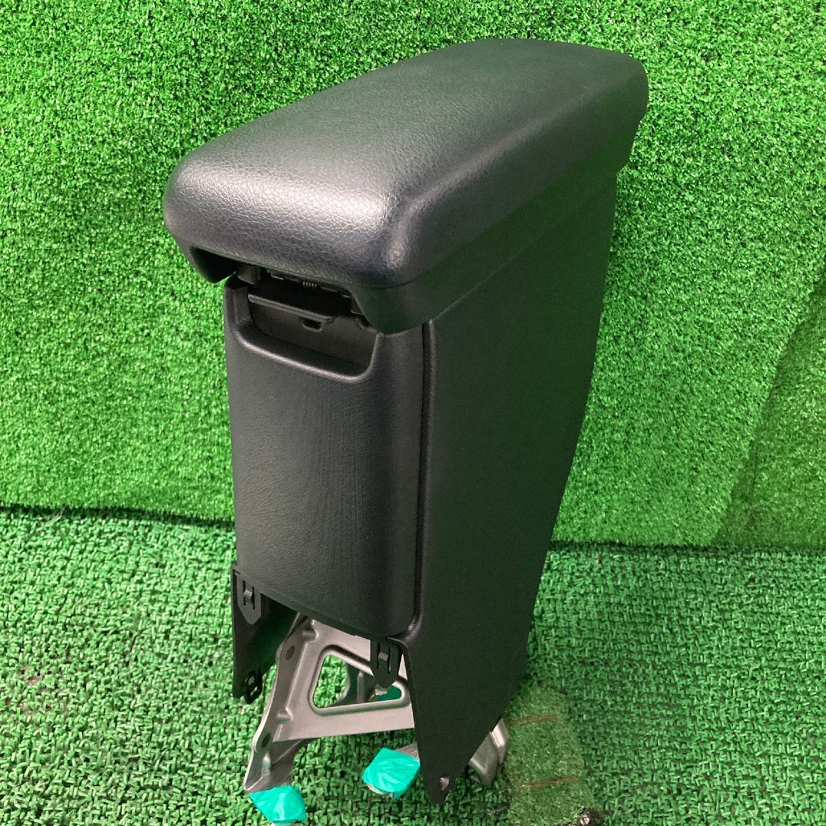 Yahoo!オークション - アクア NHP10 G センターコンソール アームレス...