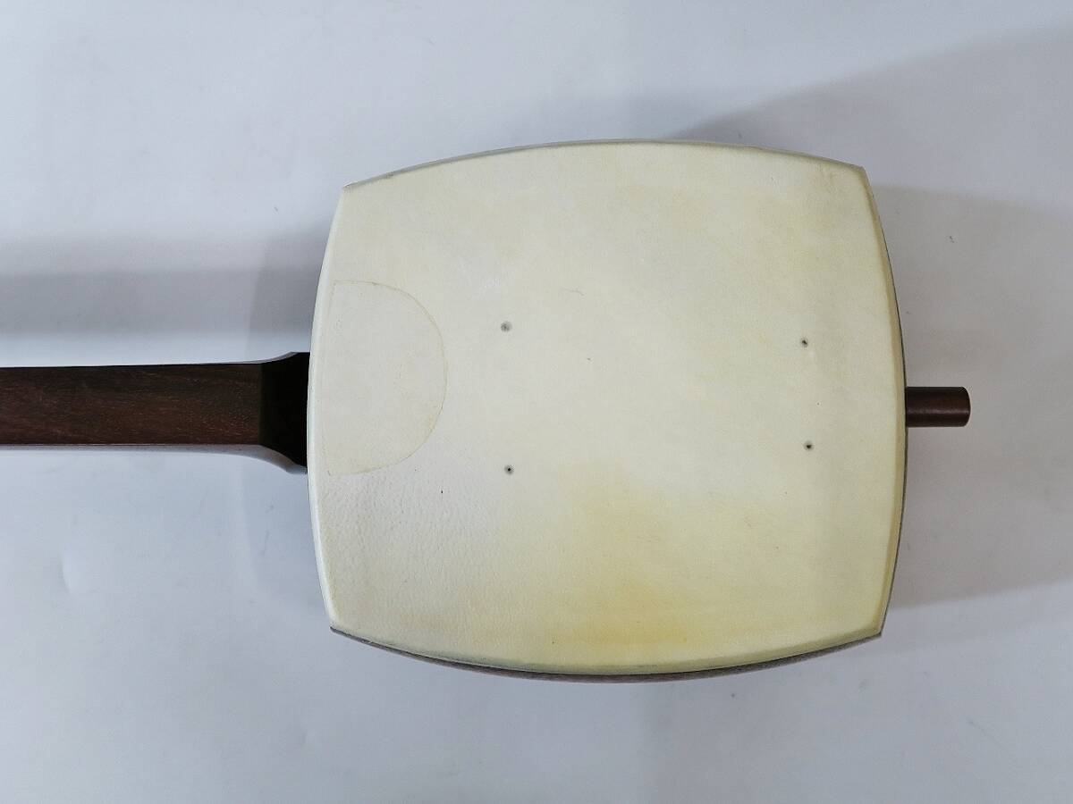 Yahoo!オークション - 三味線 紅木 一本溝 子持ち綾杉胴 (5728 ケース...