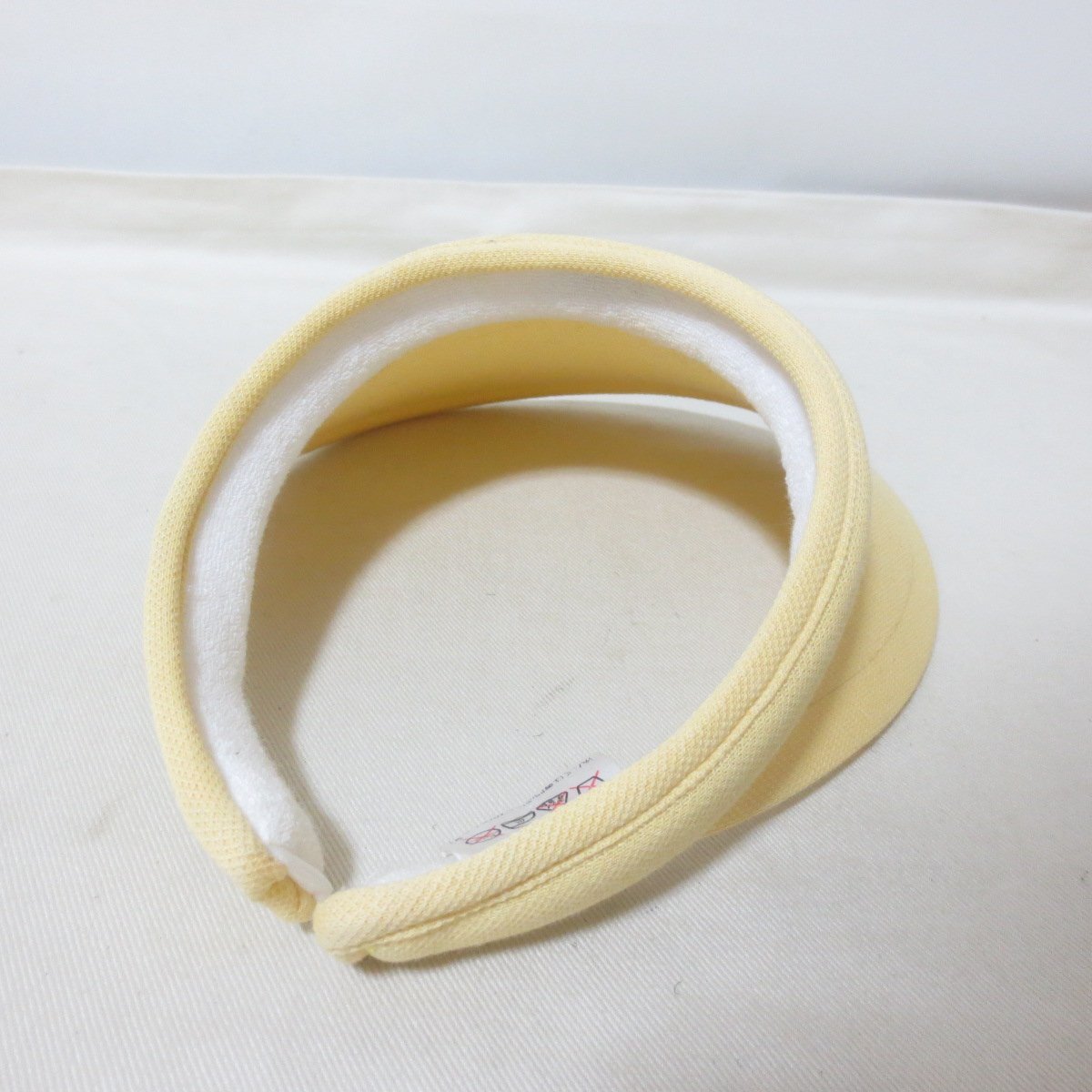 Yahoo!オークション - D013 23区 SPORT サンバイザー イエロー ゴルフ ...