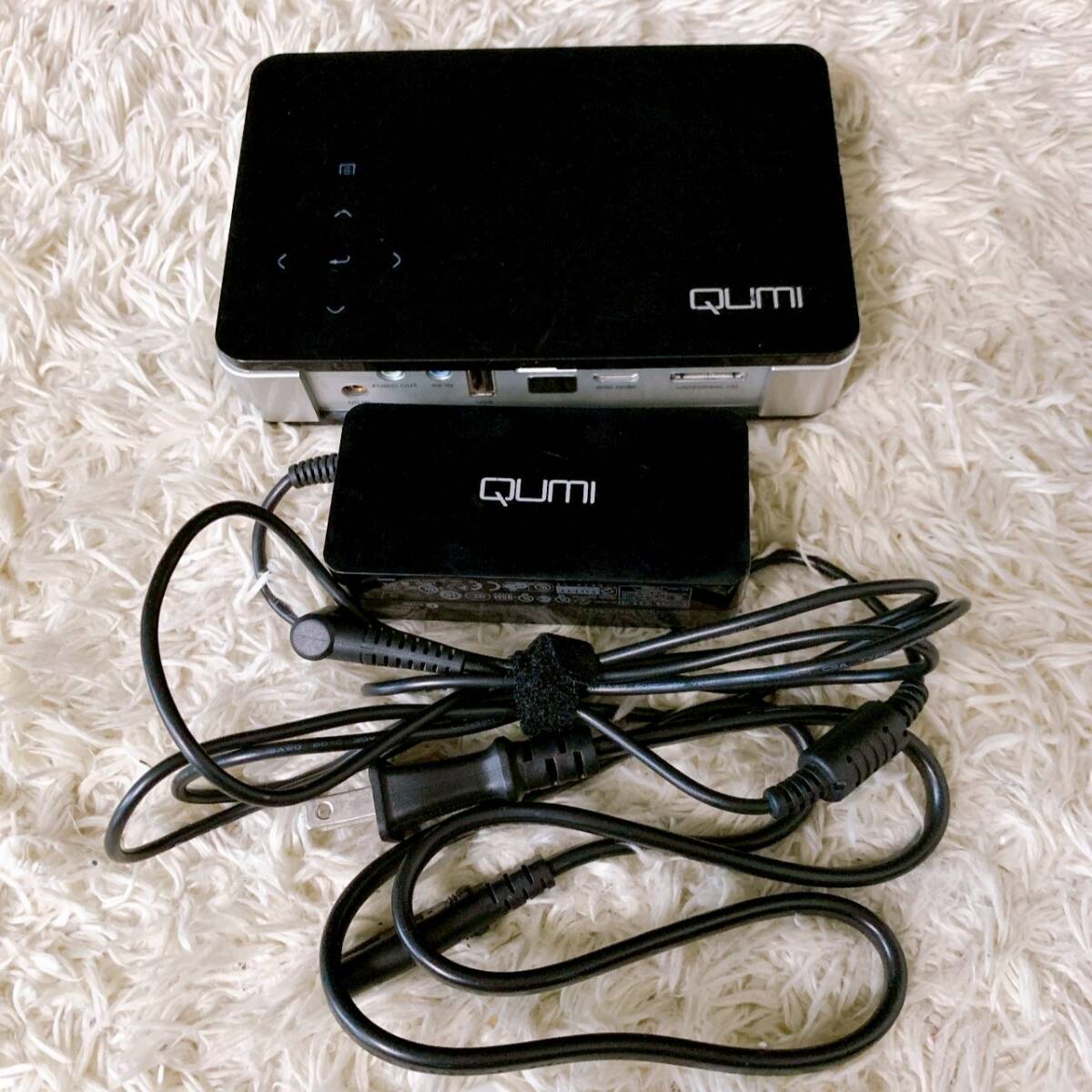 Yahoo!オークション - vivitek ヴィヴィテック QUMI Q2-B LEDモバイル...