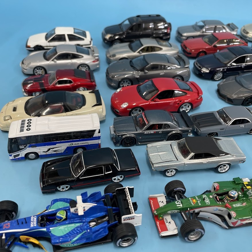 Yahoo!オークション - 【A146-6】ミニカー 大量まとめ売り Audi BMW パ...