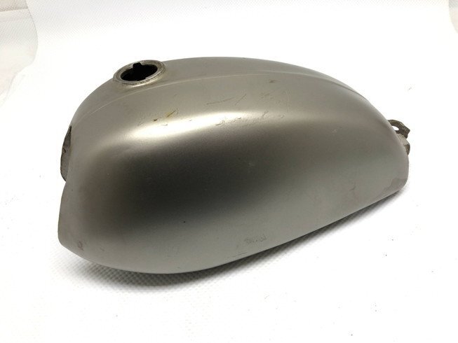 Yahoo!オークション - A633【D】 タンク KT250 KT2 始動動画有 カワサ...