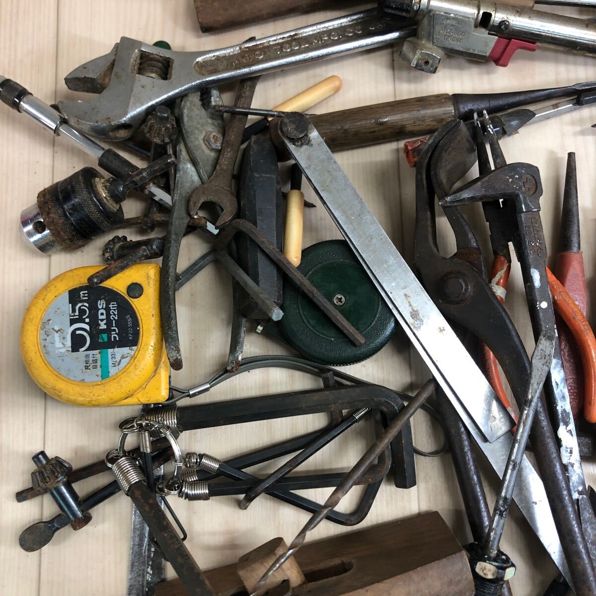 Yahoo!オークション - G91 SD-250613-85 まとめ売り 工具 ドライバー ...