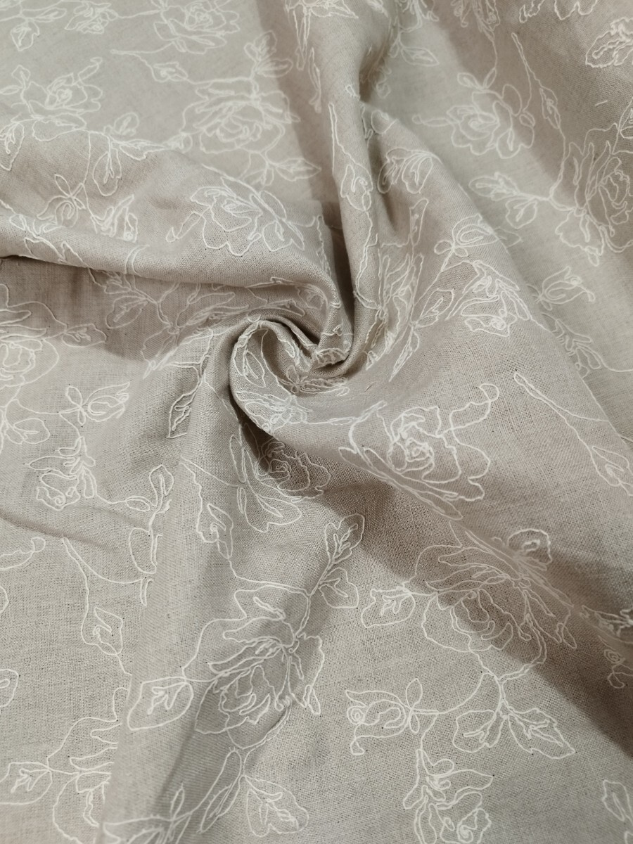 Yahoo!オークション - 麻100％ 刺繍生地 130cm巾(有効幅)×50cm YUWA