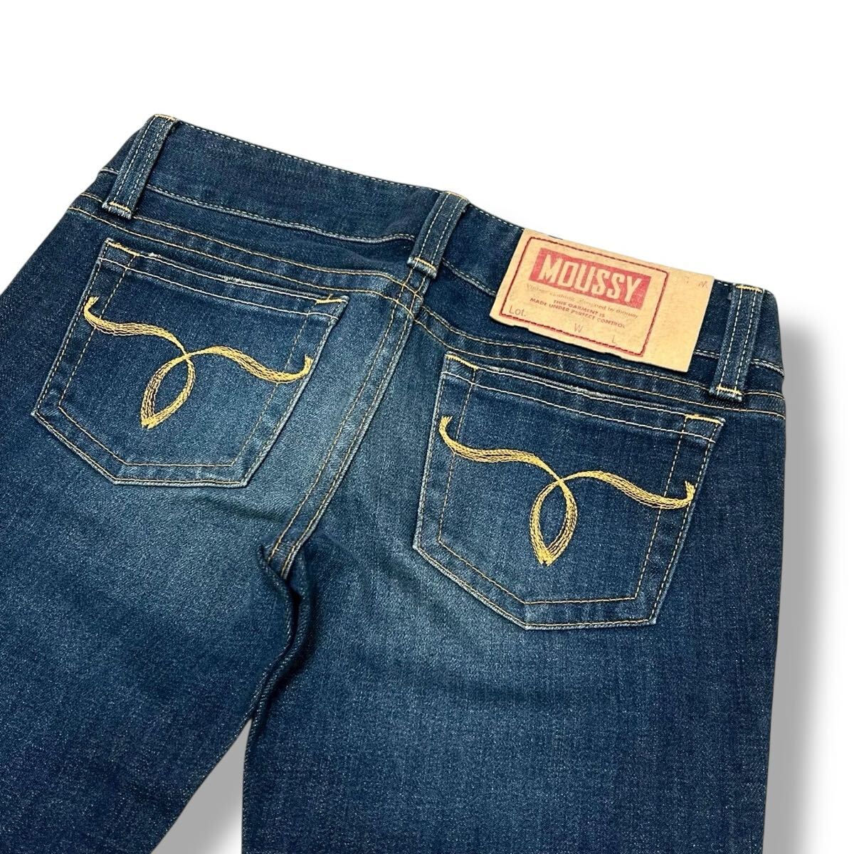 Yahoo!オークション - y2k moussy マウジー ブーツカット ストレッチ ...