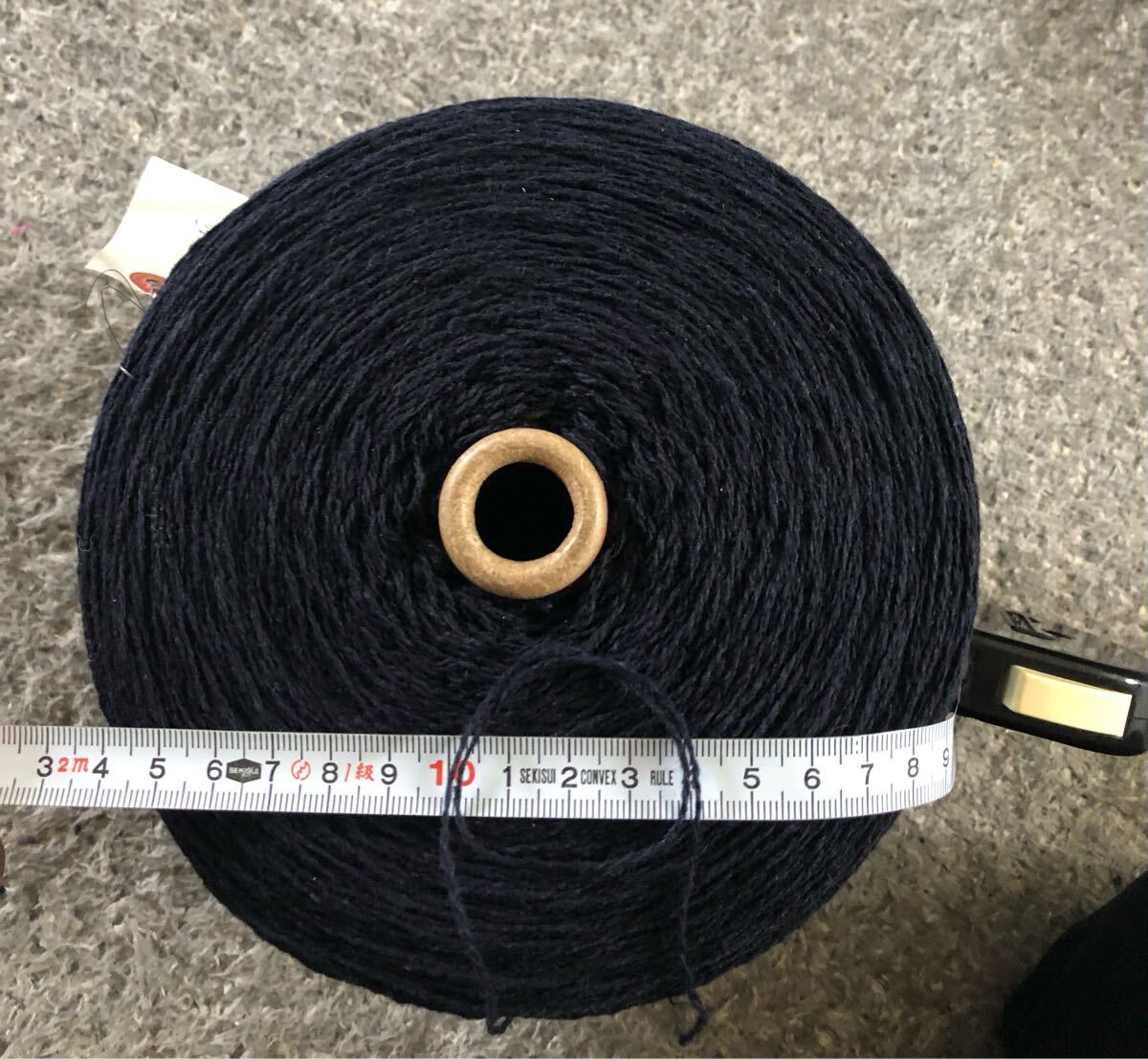 Yahoo!オークション - 貴重 高級ウール100％ 番手2/10【12595 スマルト...