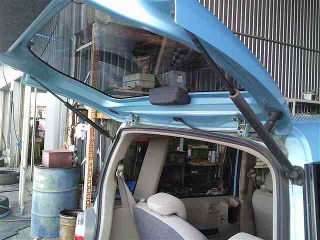 Yahoo!オークション - ライフ JC1 H23年式 バックドアショック 左右セ...