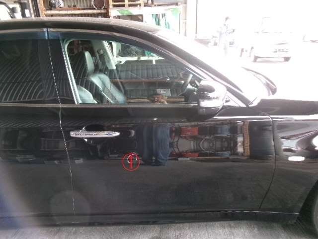 Yahoo!オークション - フーガ DBA-Y51 平成23年 右フロントドア KH3