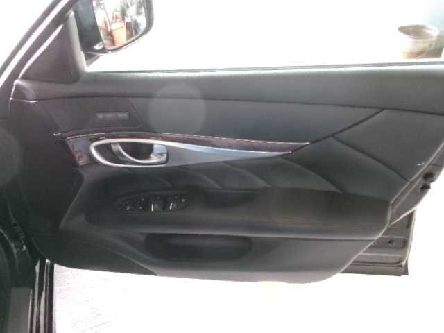 Yahoo!オークション - フーガ DBA-Y51 平成23年 右フロントドア KH3