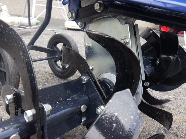 Yahoo!オークション - 岡山 イセキ 管理機 KM30-BDH 現行 3.0馬力 うね...